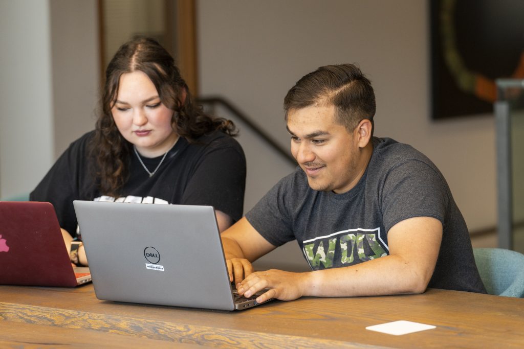 Scholarships at WOU – Financial Aid